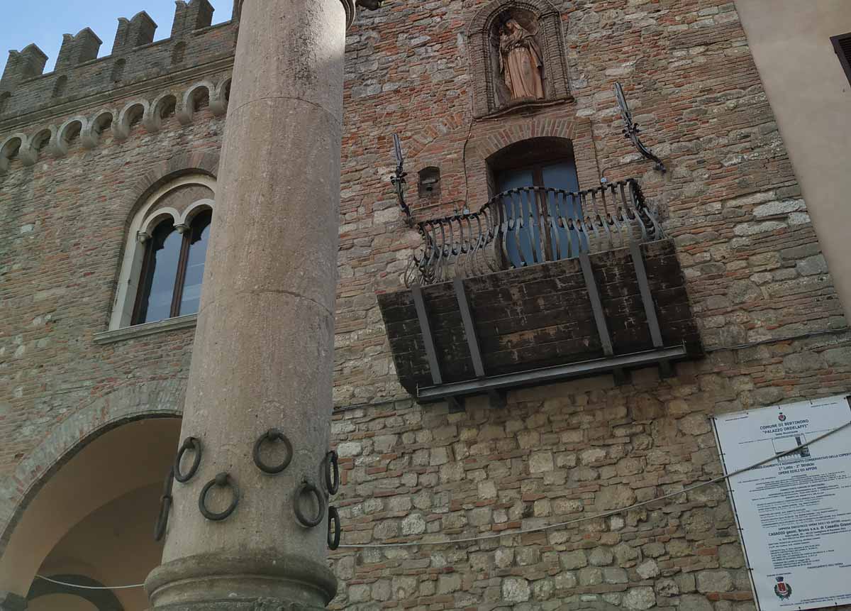 La Colonna delle Anella, Bertinoro: info utili e mappa - Romagna.net